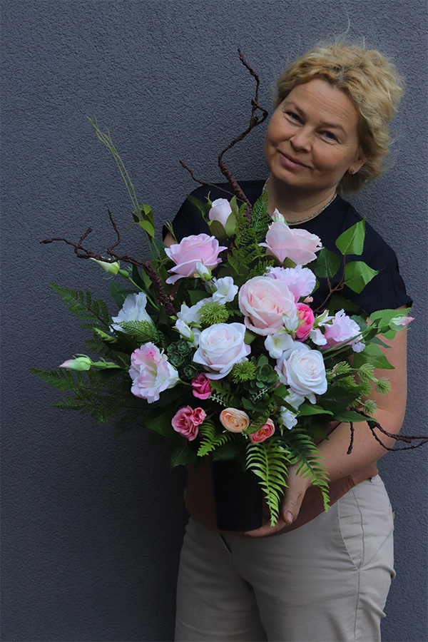 Neristo Pinkalla, bukiet nagrobny we wkładzie, dł.62cm - tendom.pl