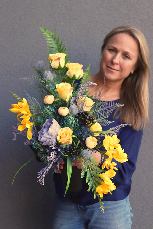 Hedira, bukiet nagrobny we wkładzie, dł.45cm - tendom.pl